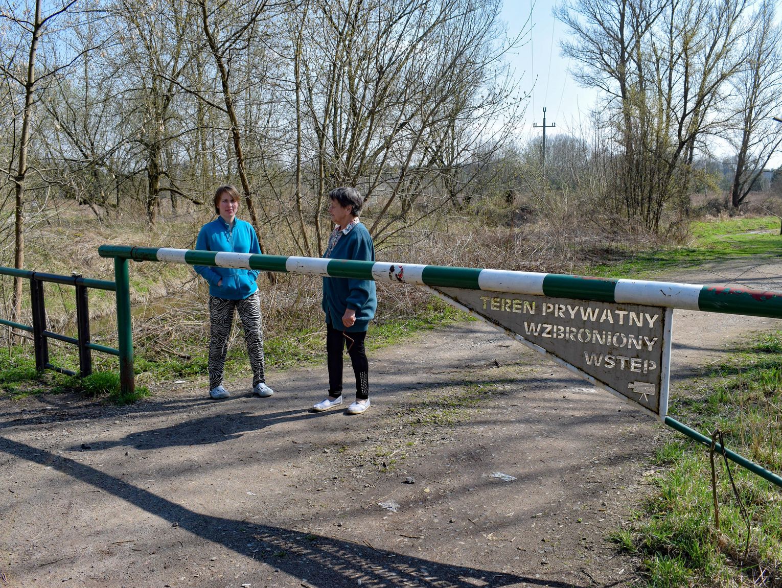 Szlaban na godność